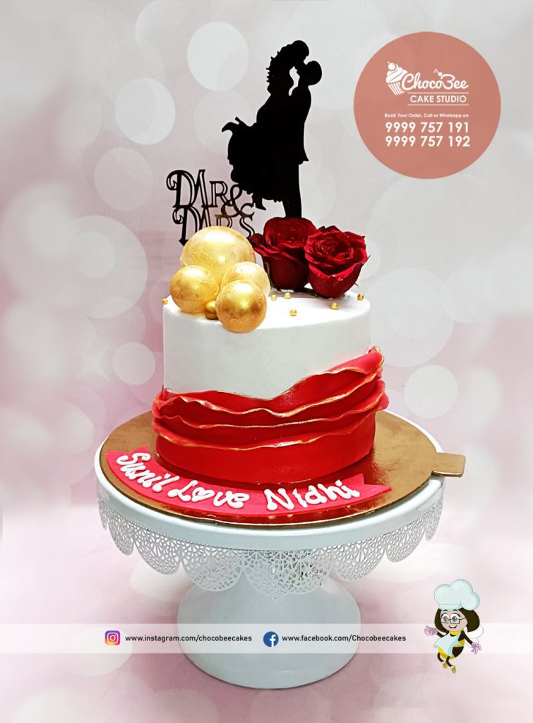 Couple theme cake 01 - chocobee